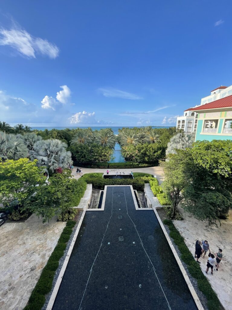 Bahamas on a Budget: Luxury Resort Edition - maxed out PTO
