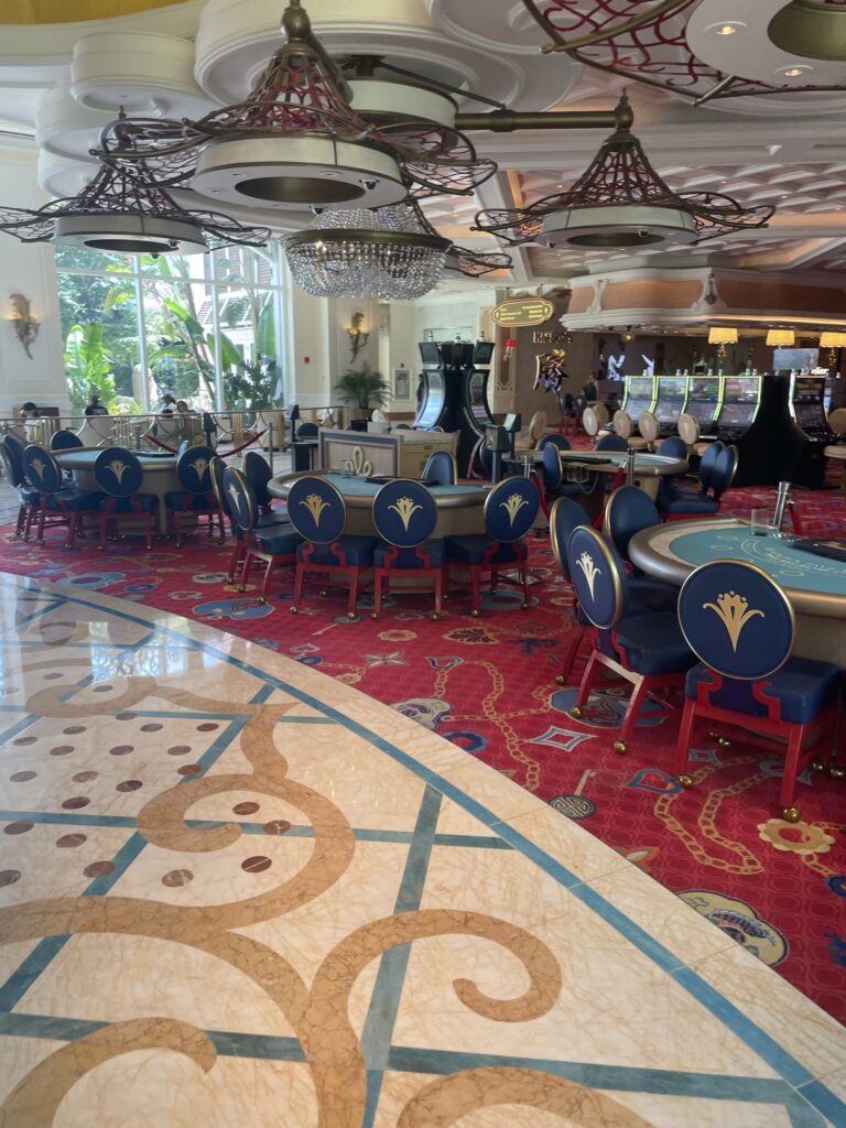 Bahamas on a Budget: Luxury Resort Edition - maxed out PTO